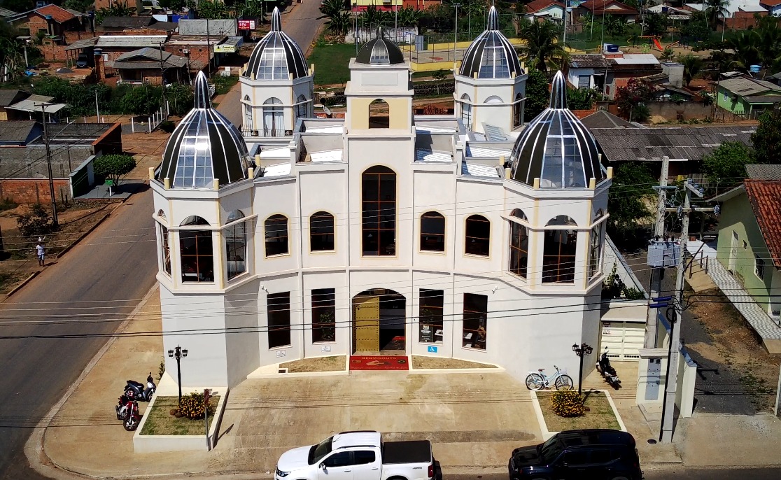 Jaru: Palácio Regialand Casa de Espanha, já se destaca em todo estado ...